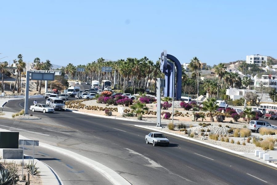 Solution to Traffic Jam Being Studied - Gringo Gazette