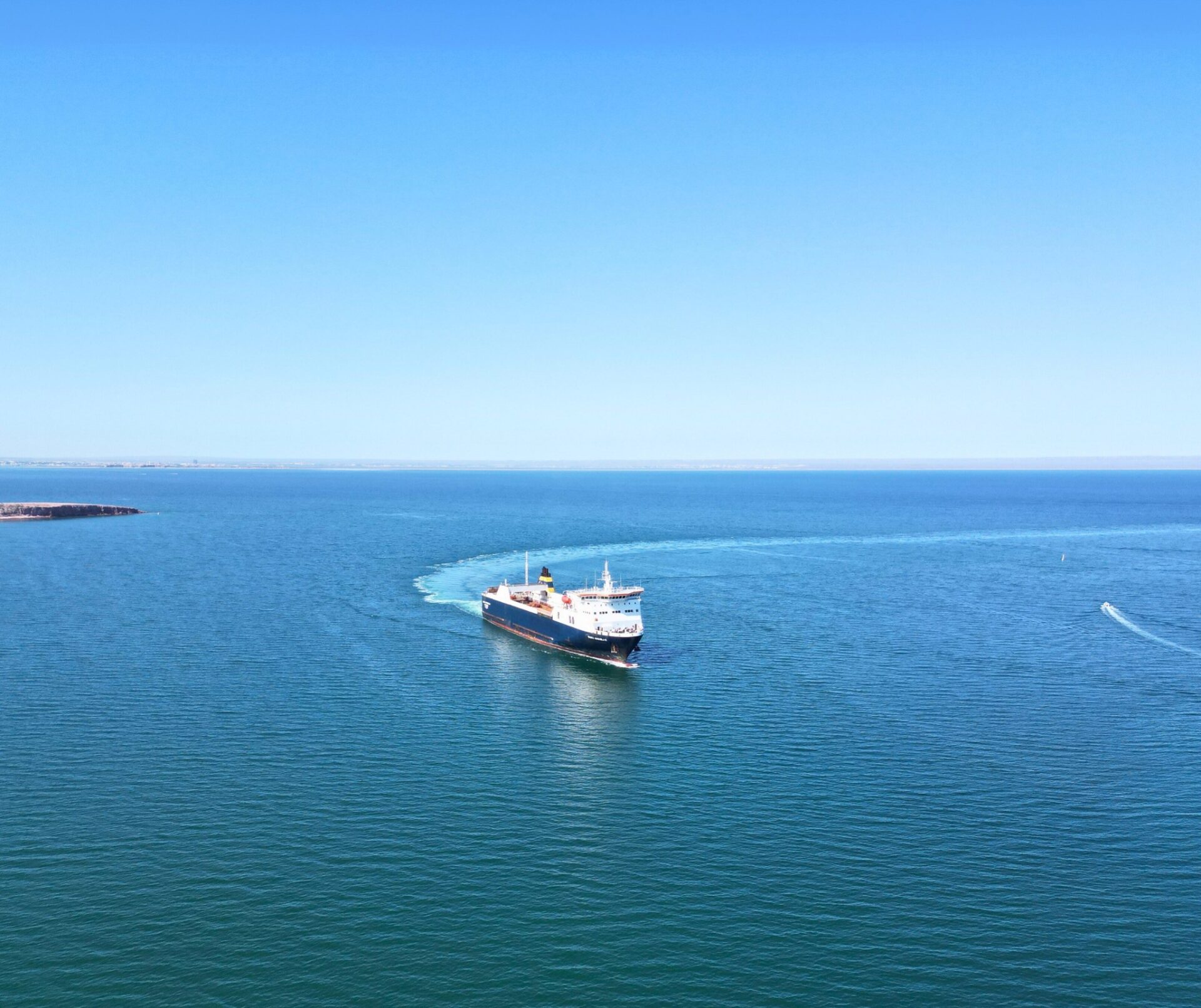 New Cargo Ship Boosts La Paz Trade Capacity by 40% - Gringo Gazette