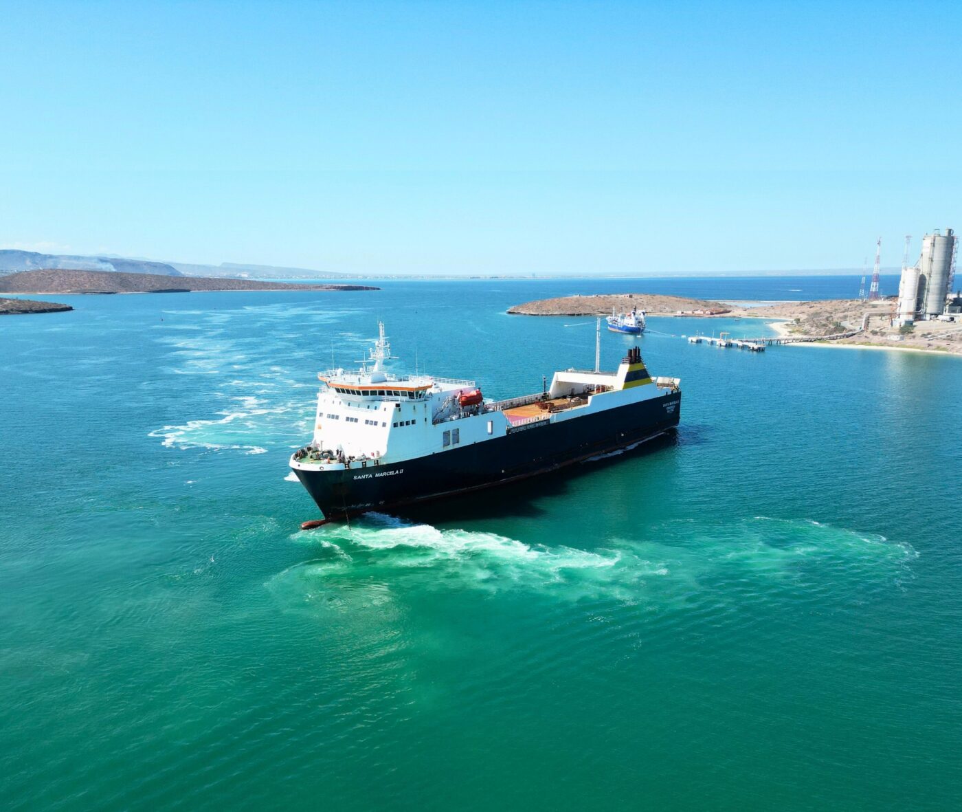 New Cargo Ship Boosts La Paz Trade Capacity by 40% - Gringo Gazette